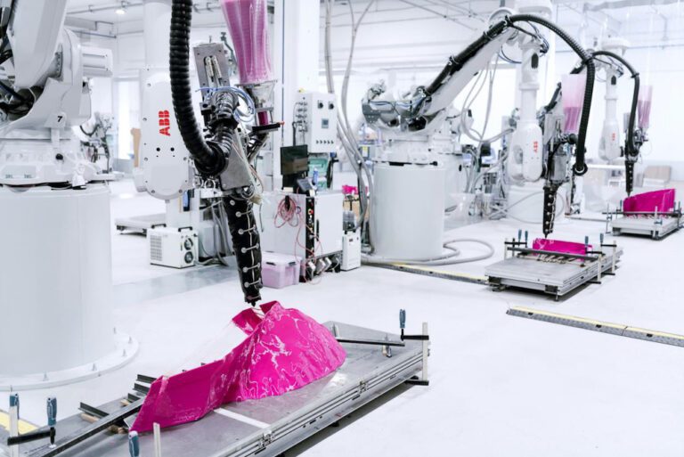 The Unbearable Reward of Art: LUAP - Trebuchet